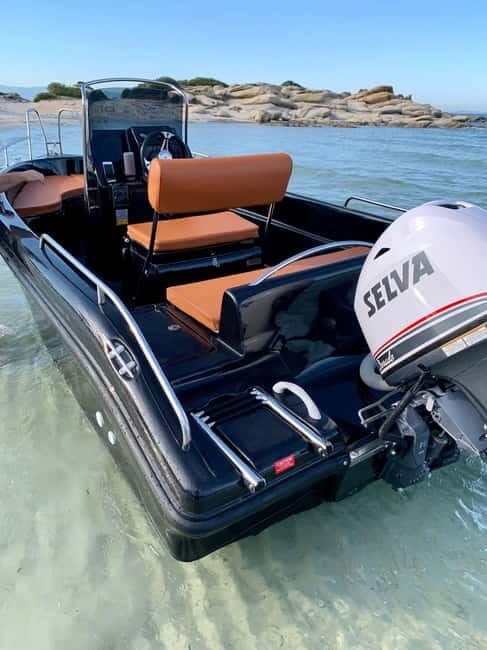 Santorini: Self-Drive Boat Rental without Boat License - An Honest Look at the Experience