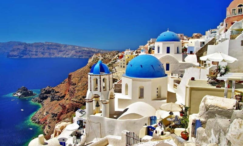 Santorini: Shore Phototour - Why Choose a Photo Tour in Santorini?