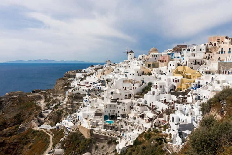 Santorini: Small Group Sightseeing Tour with a Local Guide - Key Points