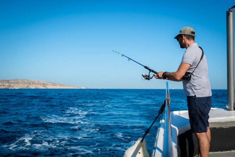 Santorini Sunset Fishing Trip with Dinner and Drinks - FAQ