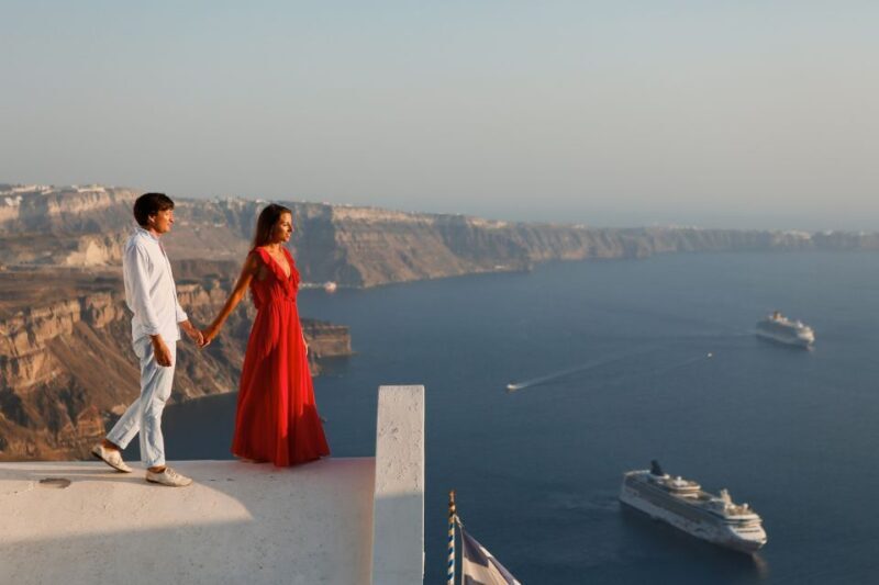 Santorini: Sunset Photo Shoot with a Personal Photographer - Who Will Love This Experience?
