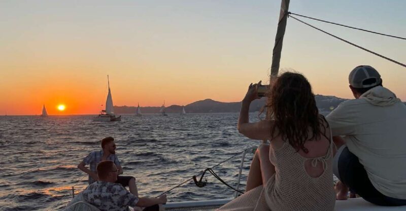 Santorini: Sunset Sailing Cruise, with Dinner and Drinks - Authentic Experience & Positive Feedback