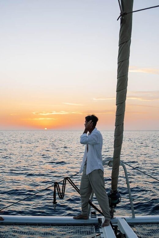 Santorini: Sunset Sailing Cruise, with Dinner and Drinks - In Summation