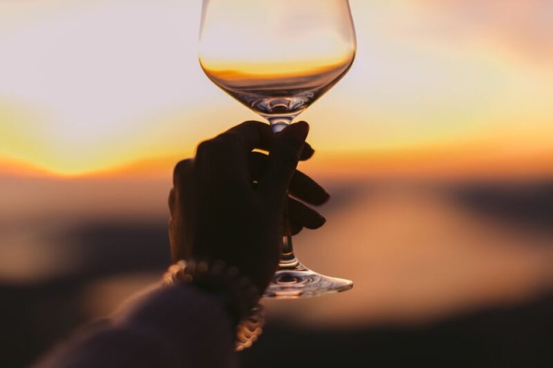 Santorini: Sunset Walking Tour with Local Food and Drinks - A Walk Through Santorini’s Food Scene and Sunset