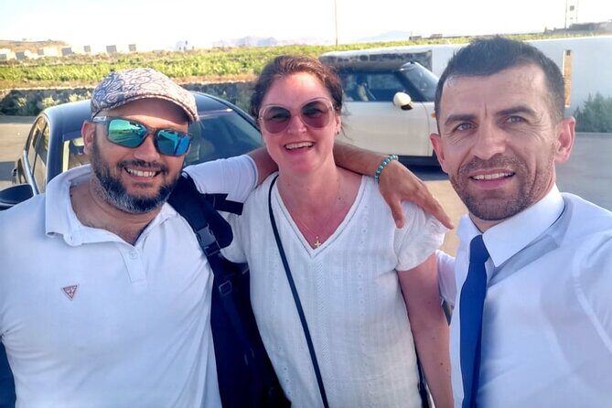 Santorini Taxi Service - A Closer Look at Santorini Taxi Service