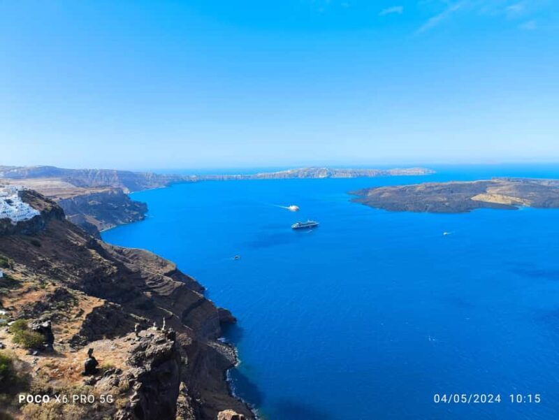 Santorini: Transfer & Tours - An Honest Look at Santorini Transfers with Phaos Transfer