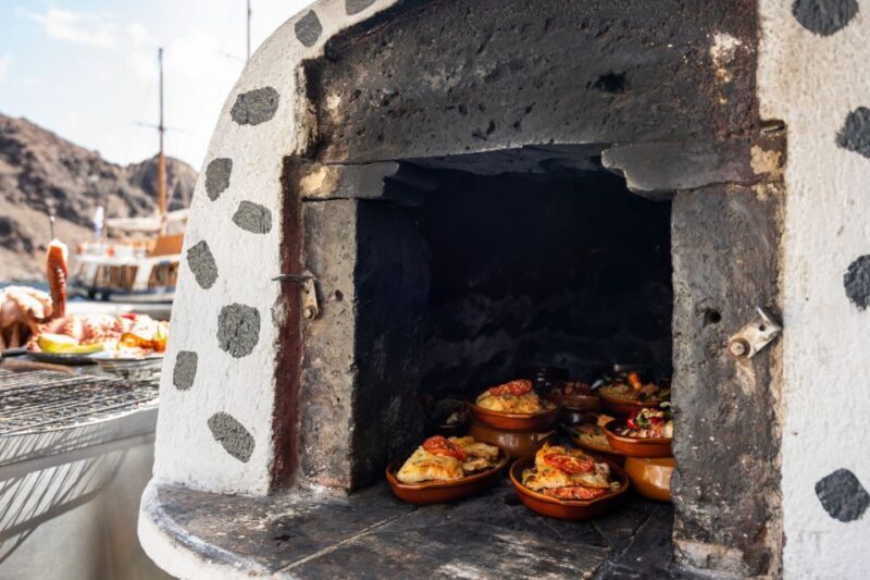 Santorini: Volcanic Islands Cruise with Hot Springs Visit - Authentic Experiences & Practical Tips