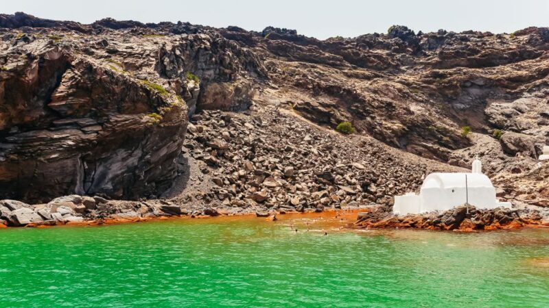 Santorini: Volcano and Hot Springs Sunset Dinner Cruise - Who Is This Tour Best For?
