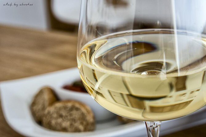 Santorini Wine Tasting & Food Pairing :Taste good life at Santorini - Key Points