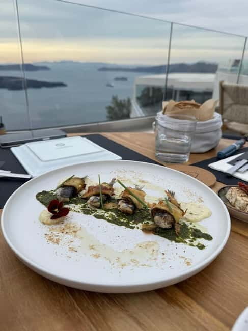 Santorini: Wine Tour Experience with Sunset Dinner - Practical Tips