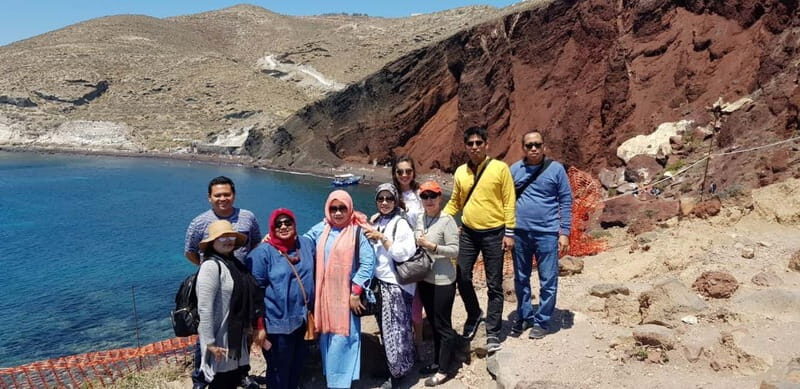 Santorini:Private Top Highlights & Hidden Gems Tour - Transportation and Comfort
