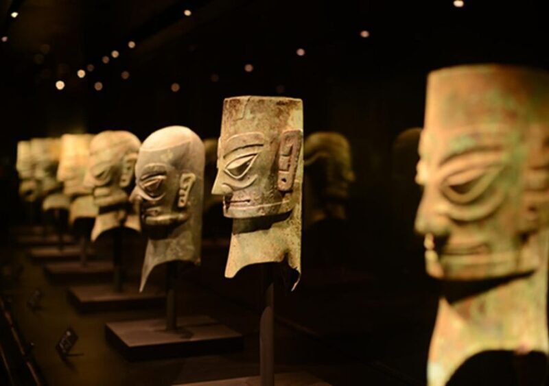 Sanxingdui Museum Small Group Tour with Optional Panda Base - FAQ