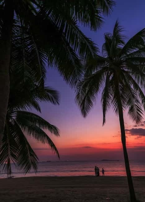 Sanya: Ancient Town, Sea Cliff & Giant Guanyin Cultural Tour - An In-Depth Look at Sanya’s Cultural and Scenic Treasures