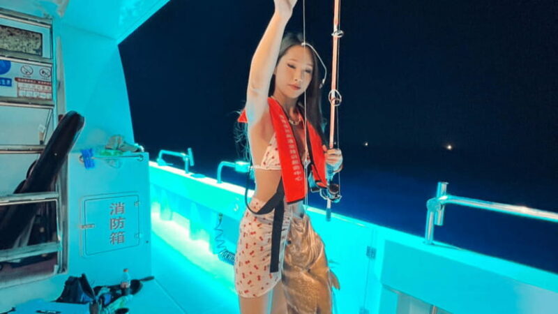 Sanya: Deep Sea Fishing Yacht Experience - An In-Depth Look at the Deep Sea Adventure in Sanya