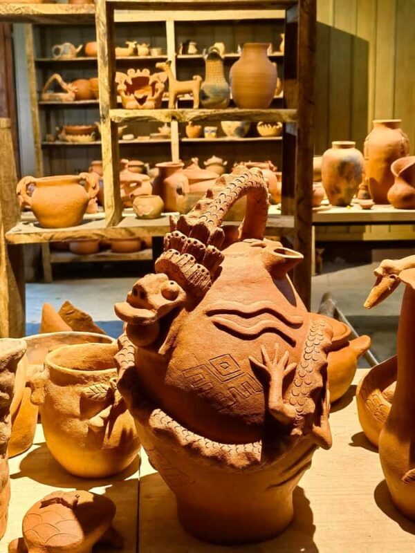 Sanya: Li Ethnic Pottery Workshop Experience - Key Points