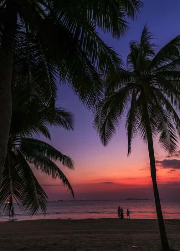 Sanya: Nanshan Scenic Area & Yazhou Ancient City Tour - Sunset at Coconut Dream Corridor: A Perfect Day’s End