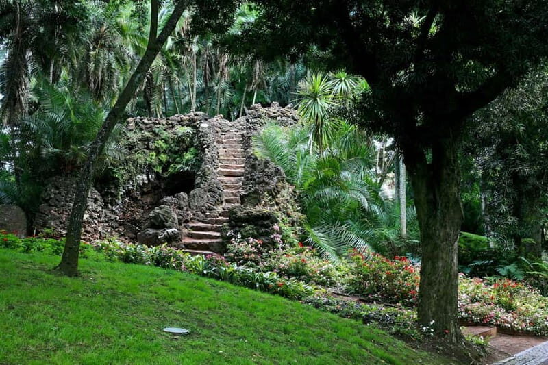 São Miguel: Botanical Gardens and Cave Tour - Exploring São Miguel’s Natural Treasures: What to Expect