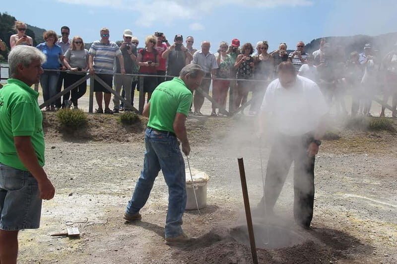 São Miguel: Furnas Volcano & Tea Plantation Tour & Lunch - Logistics, Value, and Practical Tips