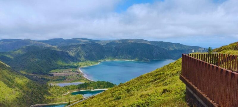 São Miguel: Majestic North Tour (Waterfalls w/Lunch) - Salto Cabrito Waterfall: Nature’s Refreshing Gift