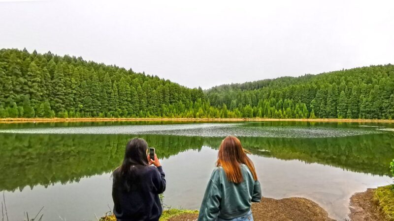 São Miguel West: Sete Cidades and Fogo Tour with Lunch - Key Points