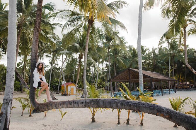 Saona and Mano Juan Private Tour by speedboat from Punta Cana - Who Should Consider This Tour?