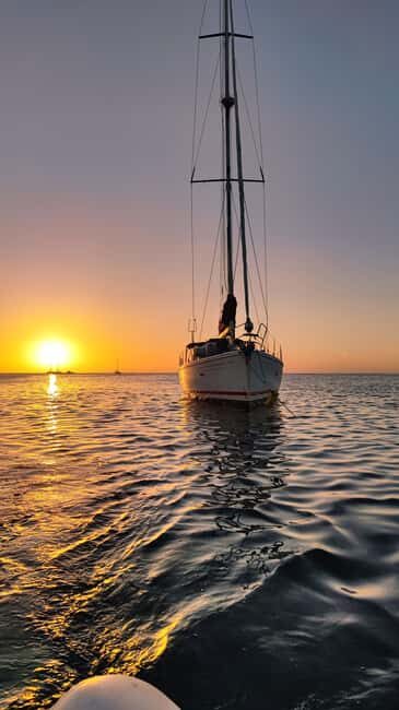 Saona Island: Private Yacht Tour with Lunch & Pickup - Setting Sail Toward Saona Island: An In-Depth Look