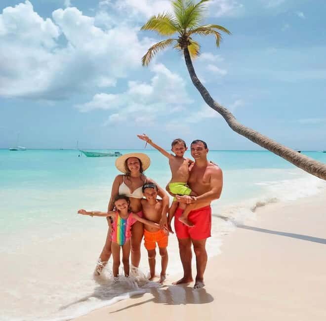 Saona Island Tour All Inclusive Speedboat and Catamaran - Key Points