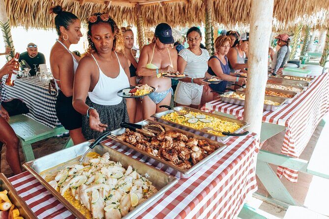 Saona Island Tour Catamaran Buffet Lunch & Full Day Trip - Key Points