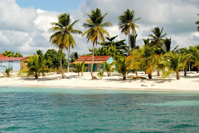 Saona, Mano Juan, Canto de la playa away from the tourist crowds - Practical Aspects: What’s Included and What’s Not