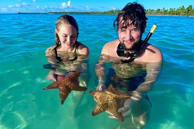 Saona Private Tour with Own Guide and Transport from Punta Cana - Approaching Saona Island: Beating the Crowds