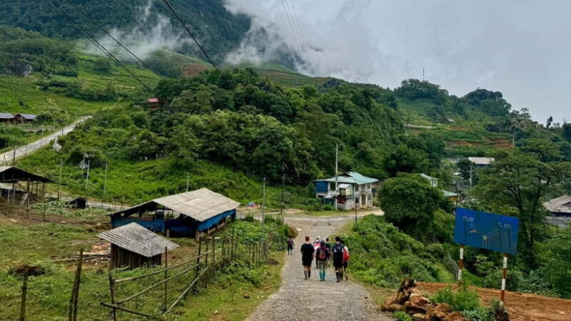 Sapa 2-Day Trekking Tour  Explore Villages & Scenic Trails - Key Points