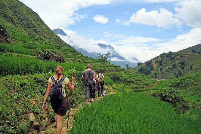 Sapa 2 Days 1 Night Tour Included Transfer and Homestay Overnight - Authenticity and Cultural Encounters