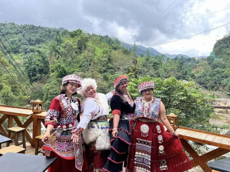 Sapa 3-Days: Trekking Cat Cat, Lao Chai & Silver Waterfall - Transportation and Group Size