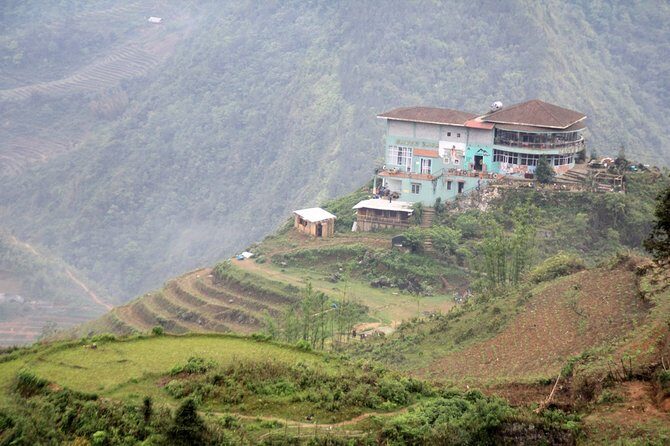 Sapa Easy Trekking Villages 2 days, 1 night: Meals, Local guide, 3 star hotels - What Could Be Better?