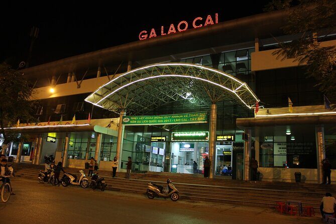 Sapa Hanoi Overnight Train - Shared 4 Berth Cabins - Analyzing the Experience: What You Can Expect