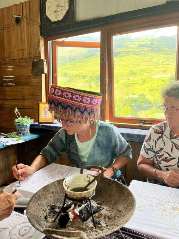 Sapa Hmong Batik Handicraft Workshop Private Tour - Practical Considerations and Tips