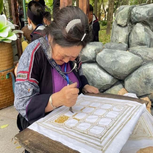 Sapa: Rice Fields Art Workshop Colors of the Mountains - FAQ