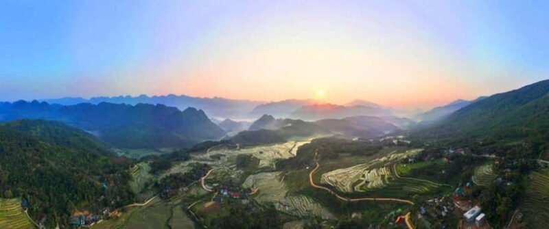 Sapa Silver Waterfall And O Quy Ho Pass Tour By Motorbike - Village Visits — Red Dao and Hmong Communities