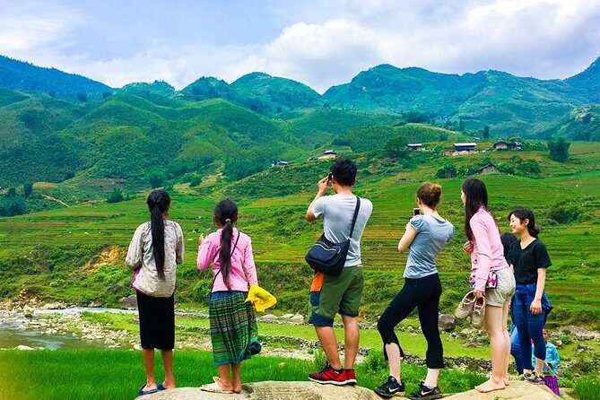 Sapa Trekking 2 Days 1 Night overnight in Homestay - Introduction