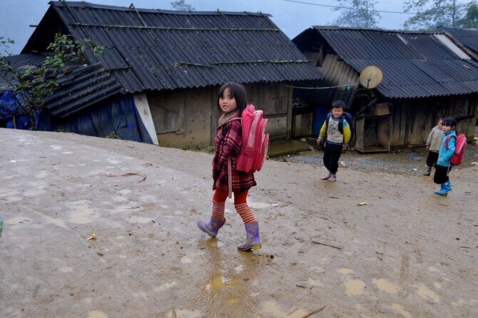 Sapa Trekking 2days by Bus from Hanoi (Overnight in Homestay) - Authenticity and Value