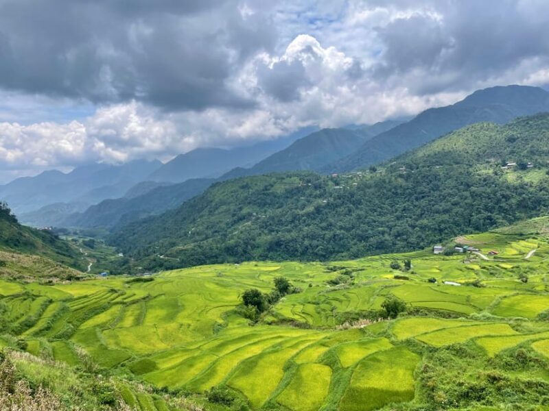 Sapa Trekking - Waterfalls And H'mong Villages - Discovering Black Hmong Life in Sin Chai