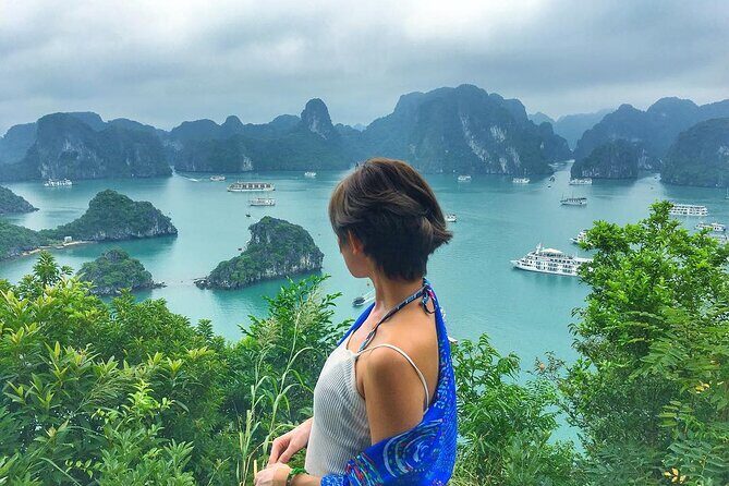 Sapphire Cruise Halong Bay 2Days 1Night on 4 Star Cruise - Day 2: Morning on Cat Ba Island & Caves Tour