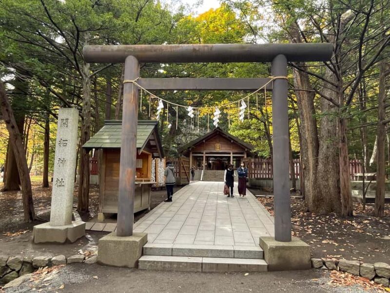 Sapporo: Hokkaido Shrine Tour with Rituals, History & Sweets - Discovering Hokkaido Shrine: A Gateway to the Island’s Spirit