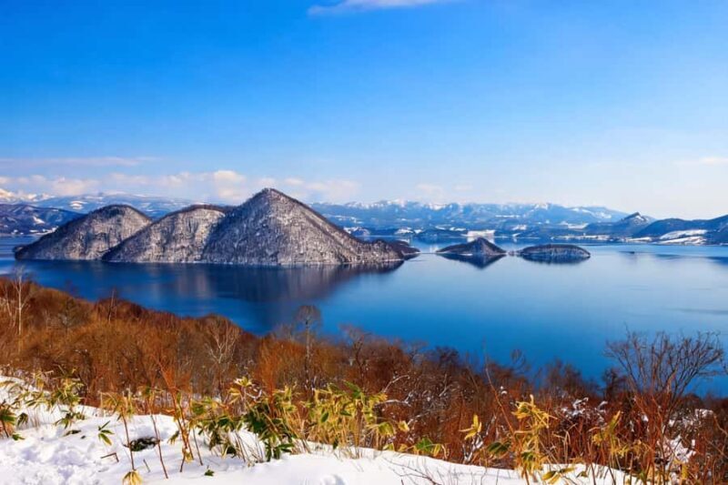 Sapporo: Lake Shikotsu Ice Festival & Lakeside Onsen Retreat - How the Day Unfolds: The Itinerary in Detail