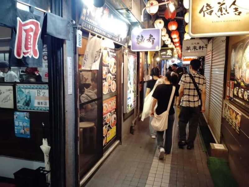 Sapporo: Night Ramen Crawl Through the Famous Yokocho Alley - A Closer Look at the Sapporo Night Ramen Crawl