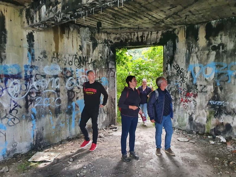 Sarajevo: Bosnian & Yugoslav Wars Tour with Tunnel Museum - Walking the Fine Line of Reflection and Scenery