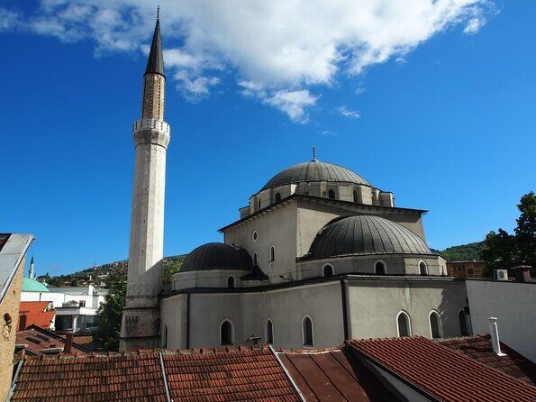 Sarajevo genuine walking tour: Steps through history - Key Points