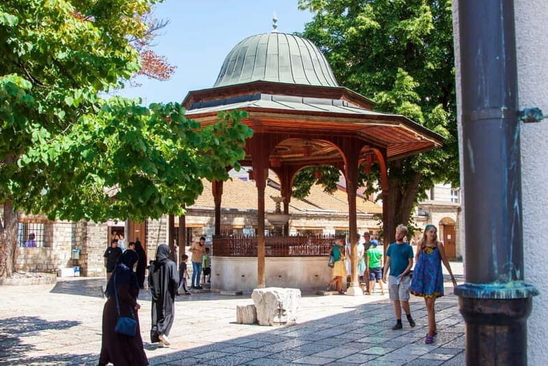 Sarajevo Old Town: Bosnian Ethnic Food & Coffee Walking Tour - An In-Depth Look at the Sarajevo Old Town Tour
