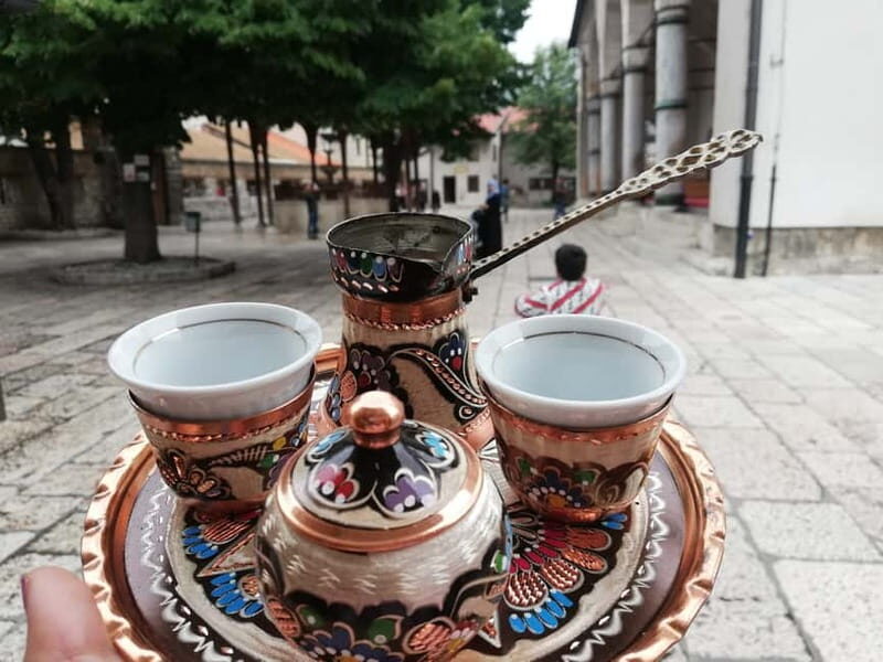 Sarajevo: Sarajevo City Market, Old Town Food Tasting Tour - Authenticity and Quality of the Food