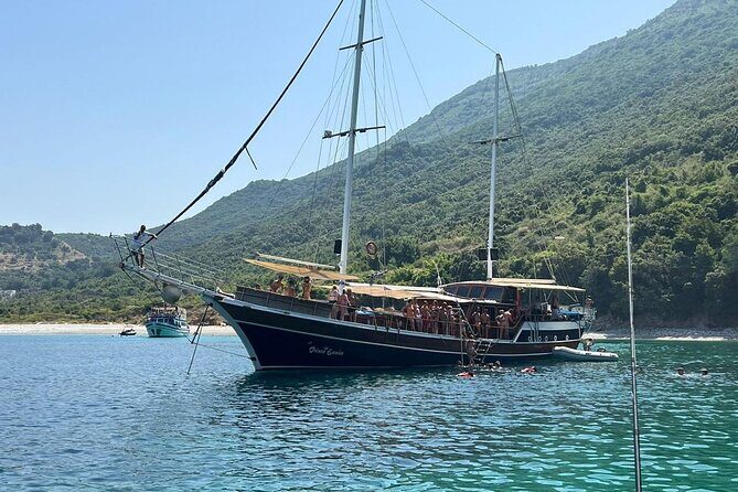 Saranda Prince Ennio-Daily Yacht Tour - What’s It Like Onboard?